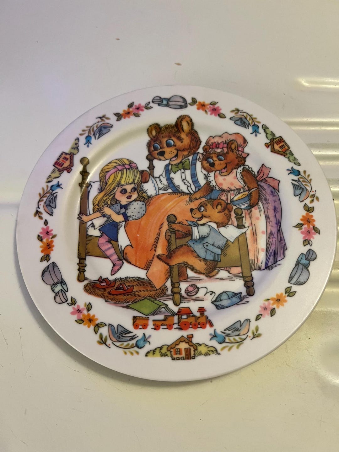 Oneida Deluxe Goldilocks and the Three Bears Plate - Etsy