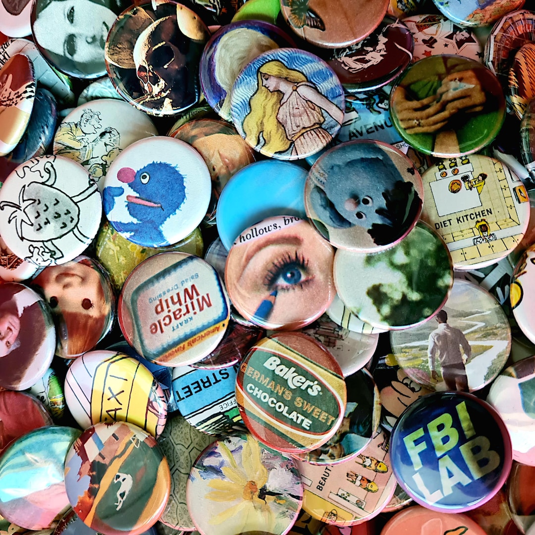 Mystery Pins Grab Bag - Upcycled Vintage Book Art, 1.25" - Etsy