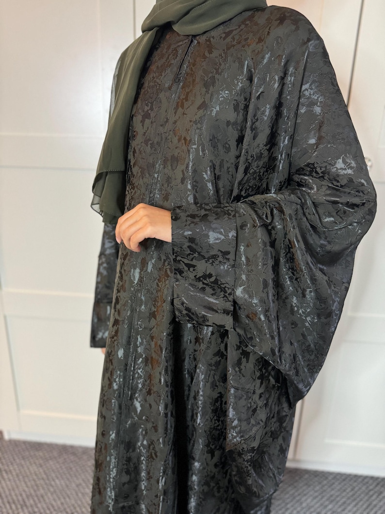 Jacquard Batwing Abaya With Hijab: Shimmer Eid Ramadan Dress - Etsy