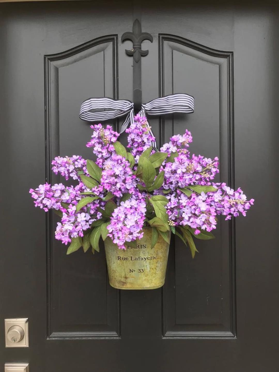 Lavender Lilac Bouquet: Farmhouse Bucket, Summer Floral Decor - Etsy