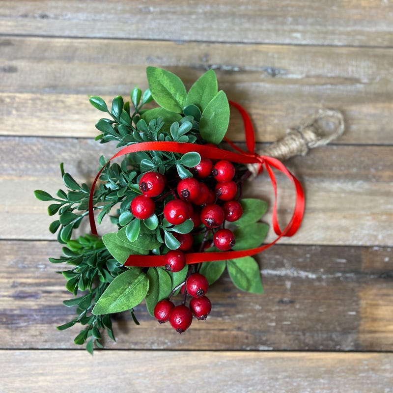 Berry Swag - Etsy