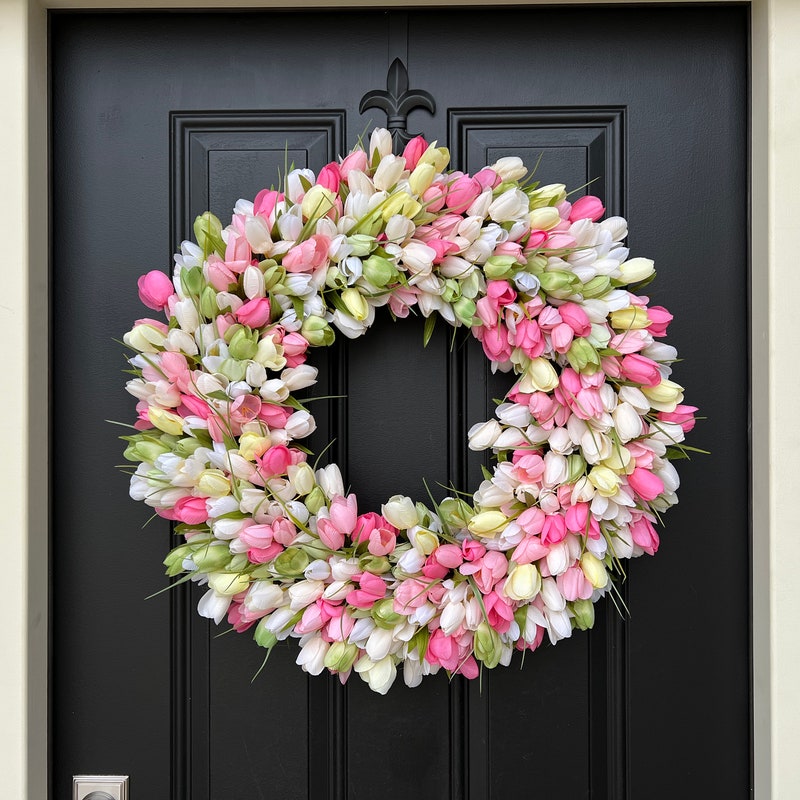 Tulip Wreath - Etsy