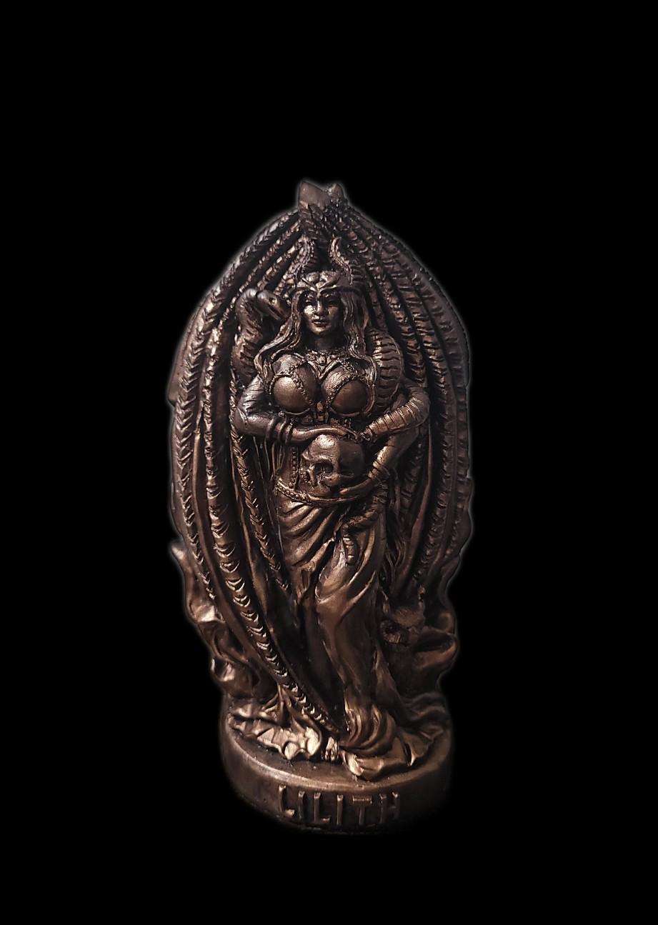 Lilith Statue 7.8" Gothic Lilith Sculpture for Altars and Tabletop ...
