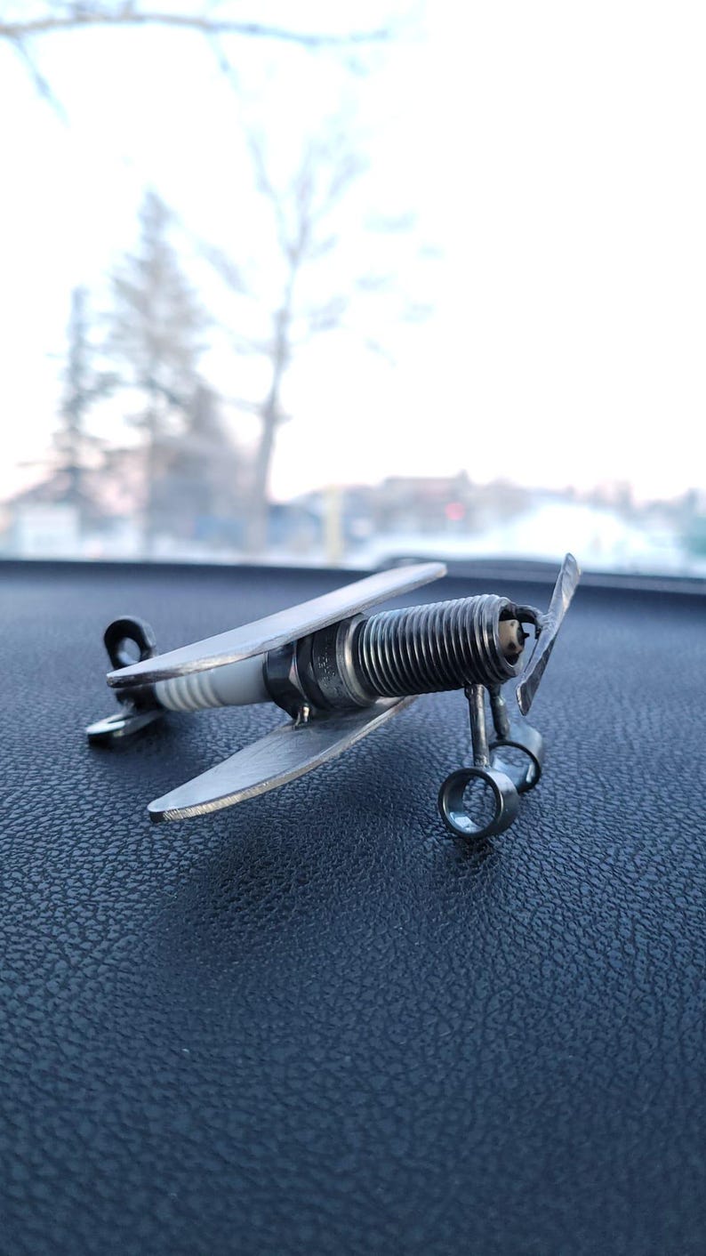 Metal Art Desk Toy Airplane, Handmade, Perfect for Gifts or Office ...
