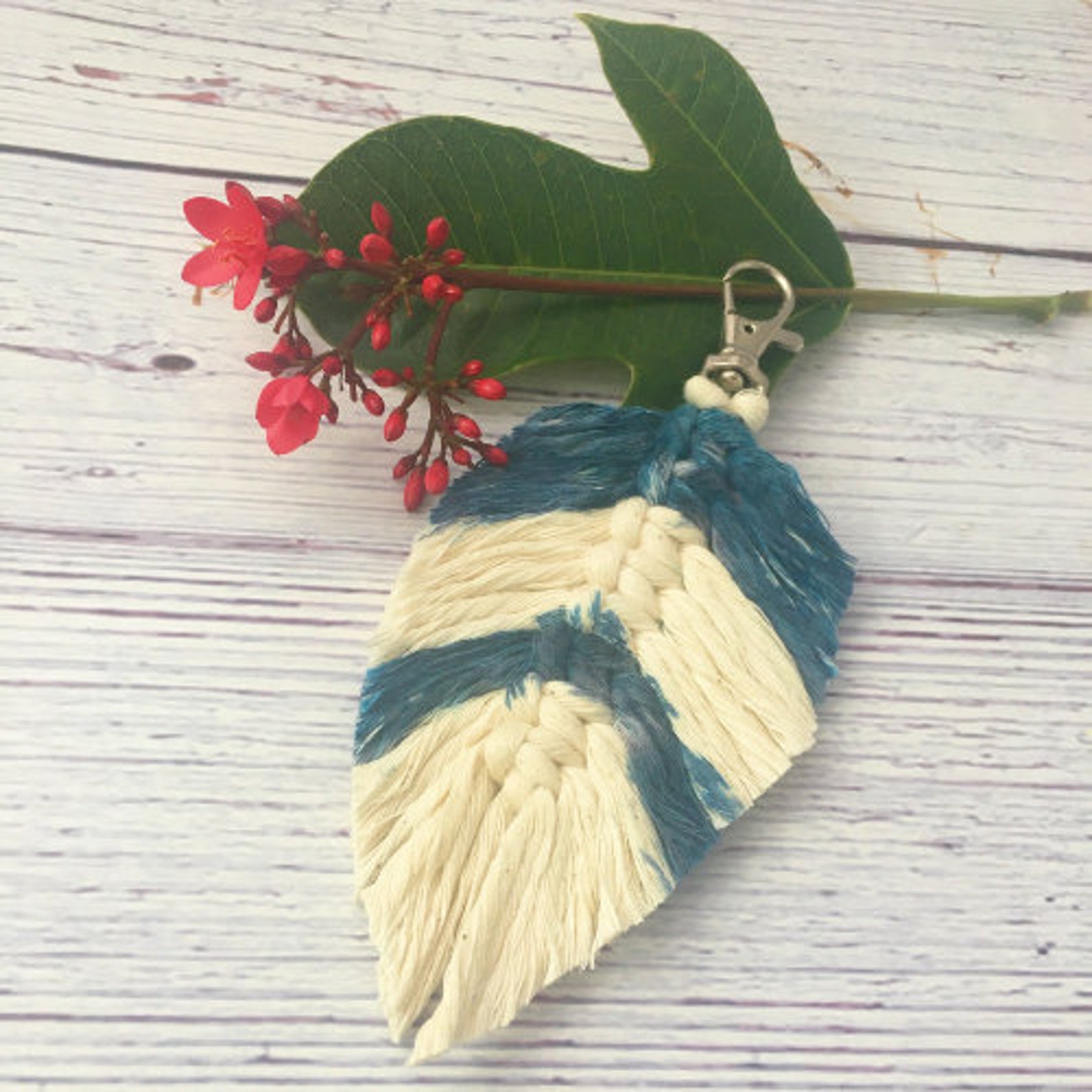 Macrame Feather Keychain DIY Tutorial PDF Keyring Macrame Knot - Etsy