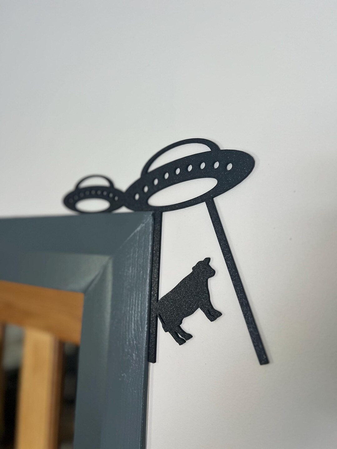 3D Printed UFO Door Trim Topper: Alien Spaceship Home Decor - Etsy