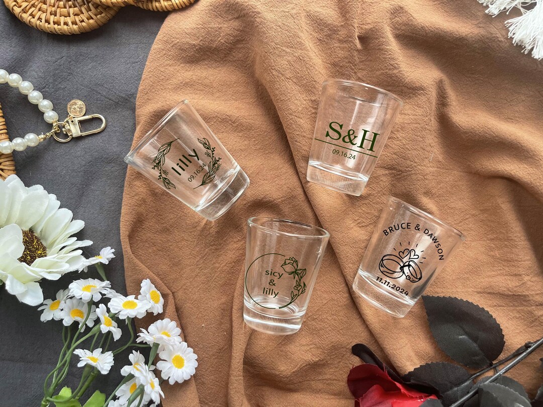 Custom Weeding Shot Glass: Personalized Party Favor - Etsy