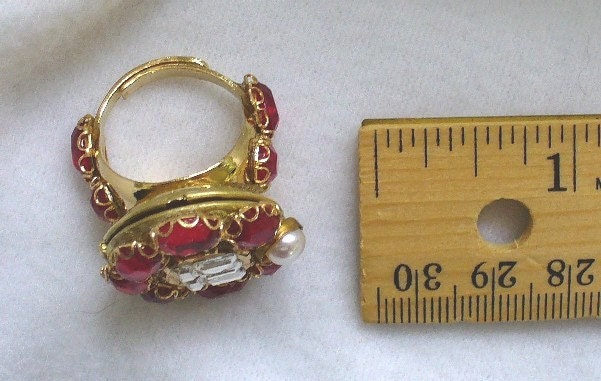 Queen Elizabeth I Museum Artifact-inspired Locket Adjustable Ring ...