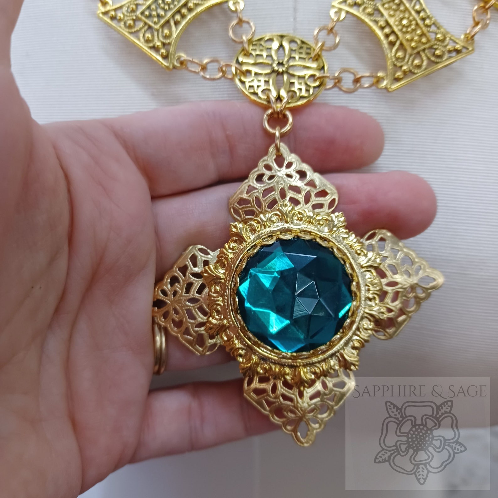 45-50 Inch "maddox Medallion" Livery Chain, Renaissance Tudor Collar ...