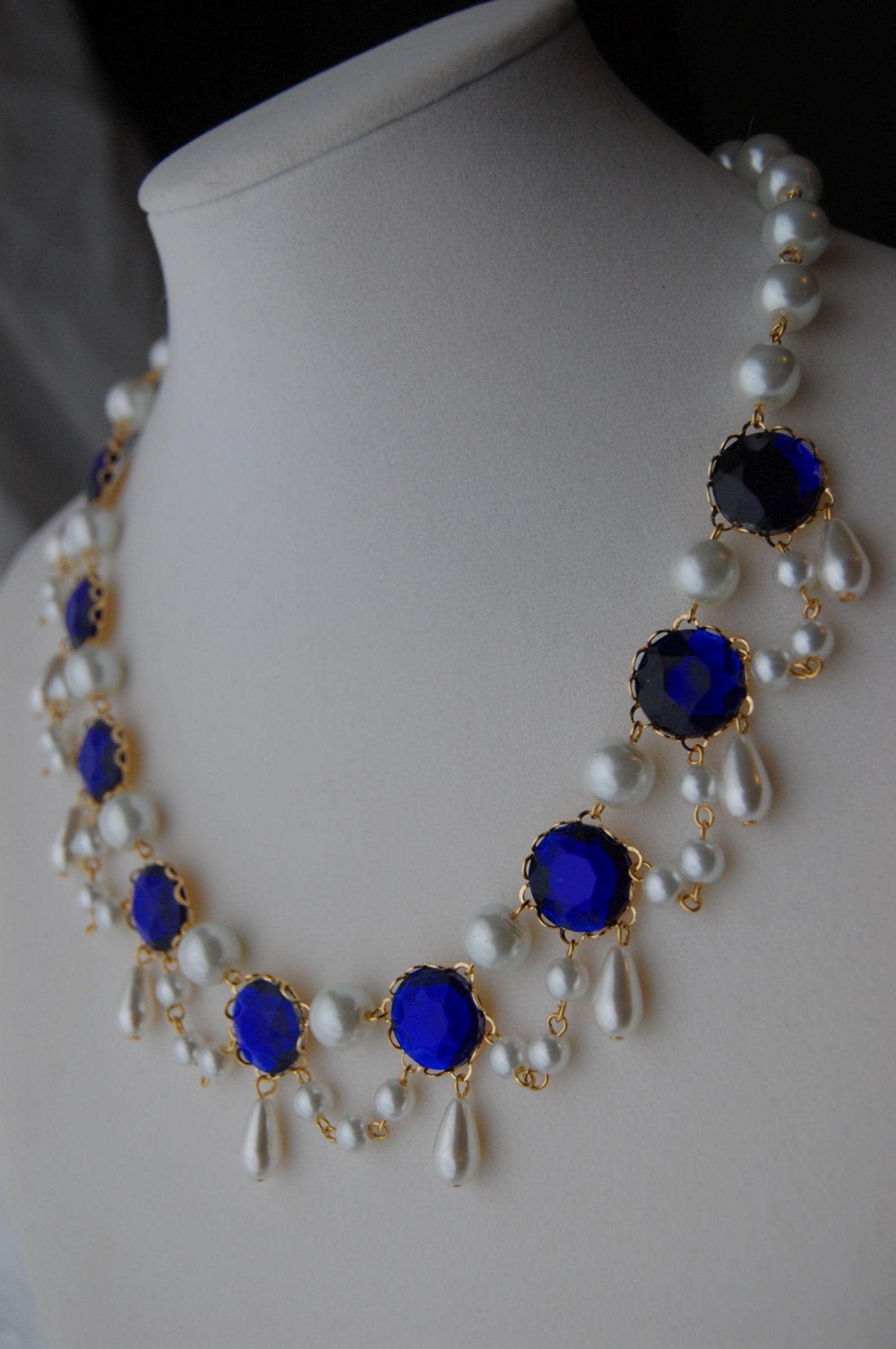 PICK YOUR COLOR: Gloria Renaissance Necklace Medieval | Etsy