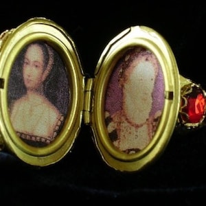 PICK YOUR COLOR: Queen Elizabeth I Tudor Portrait Reproduction Locket ...