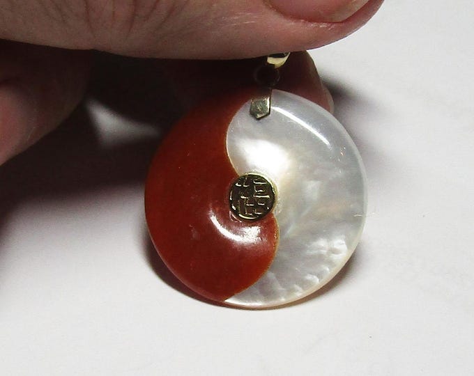 Beautiful Yin Yang Mother of Pearl & Red Jade "luck" Pendant, Solid 14K ...