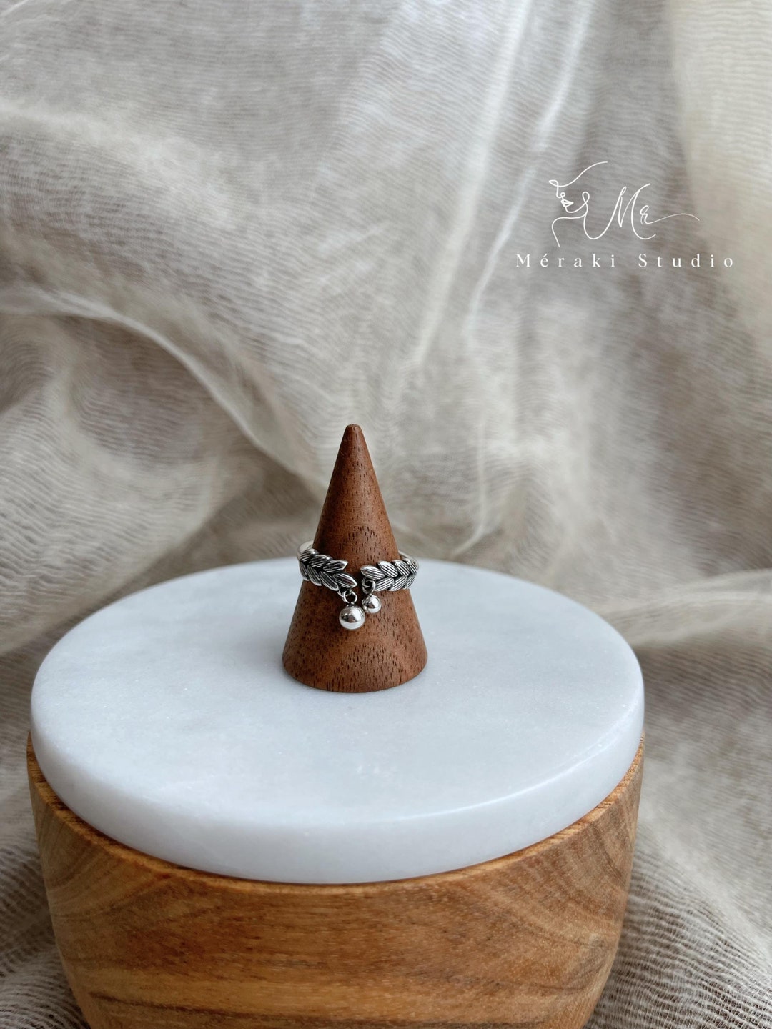 Sterling Silver Antique Finish Leaf Band Dangle Ring, Adjustable ...