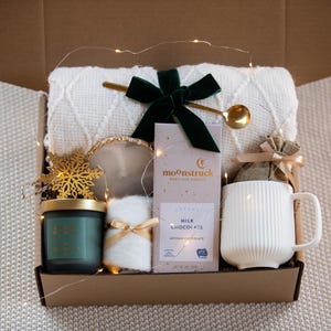 Warm and Cozy Gift Basket for Women, Cozy Gift Box With Blanket, Socks ...