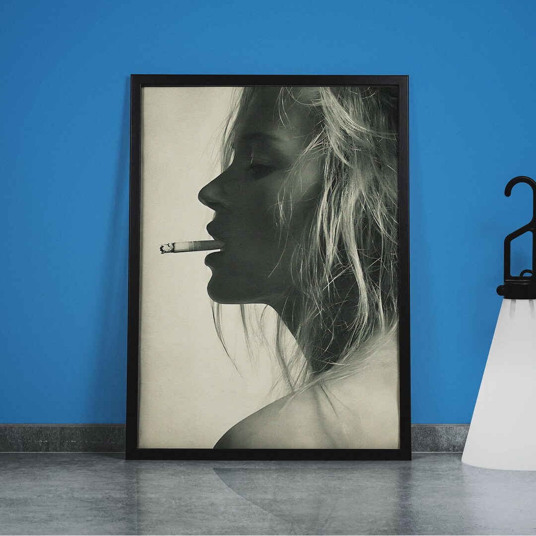 Kate Moss Famous Poster, Kate Moss Wall Art, 90's Vintage Black and ...