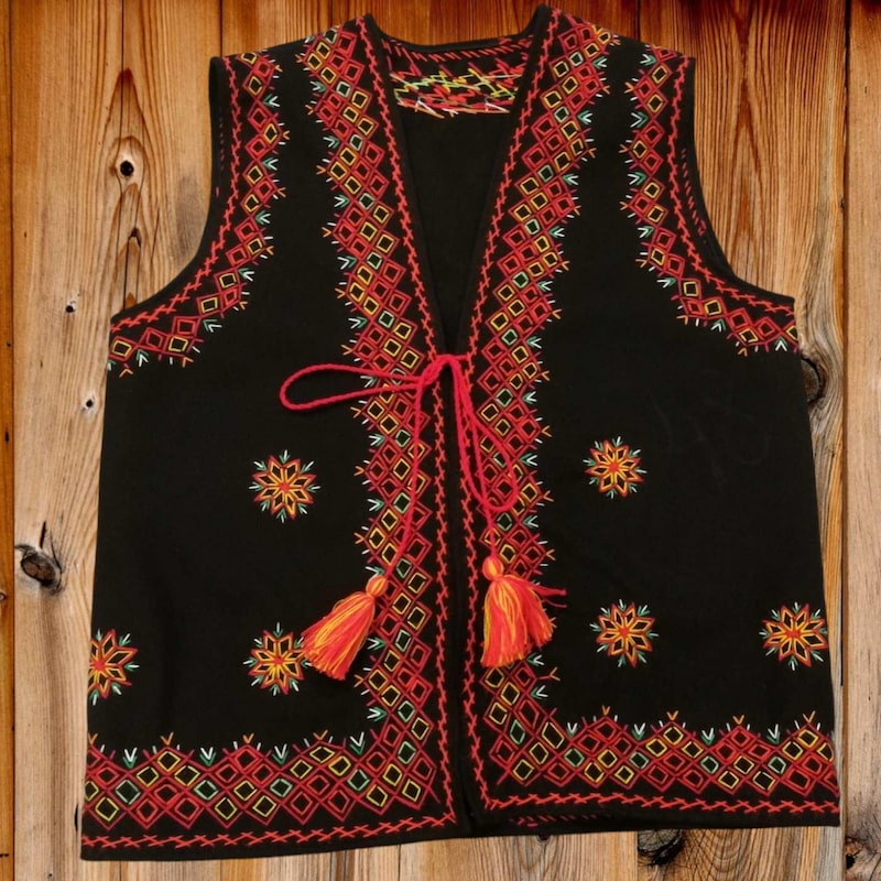 Hutsul - Etsy
