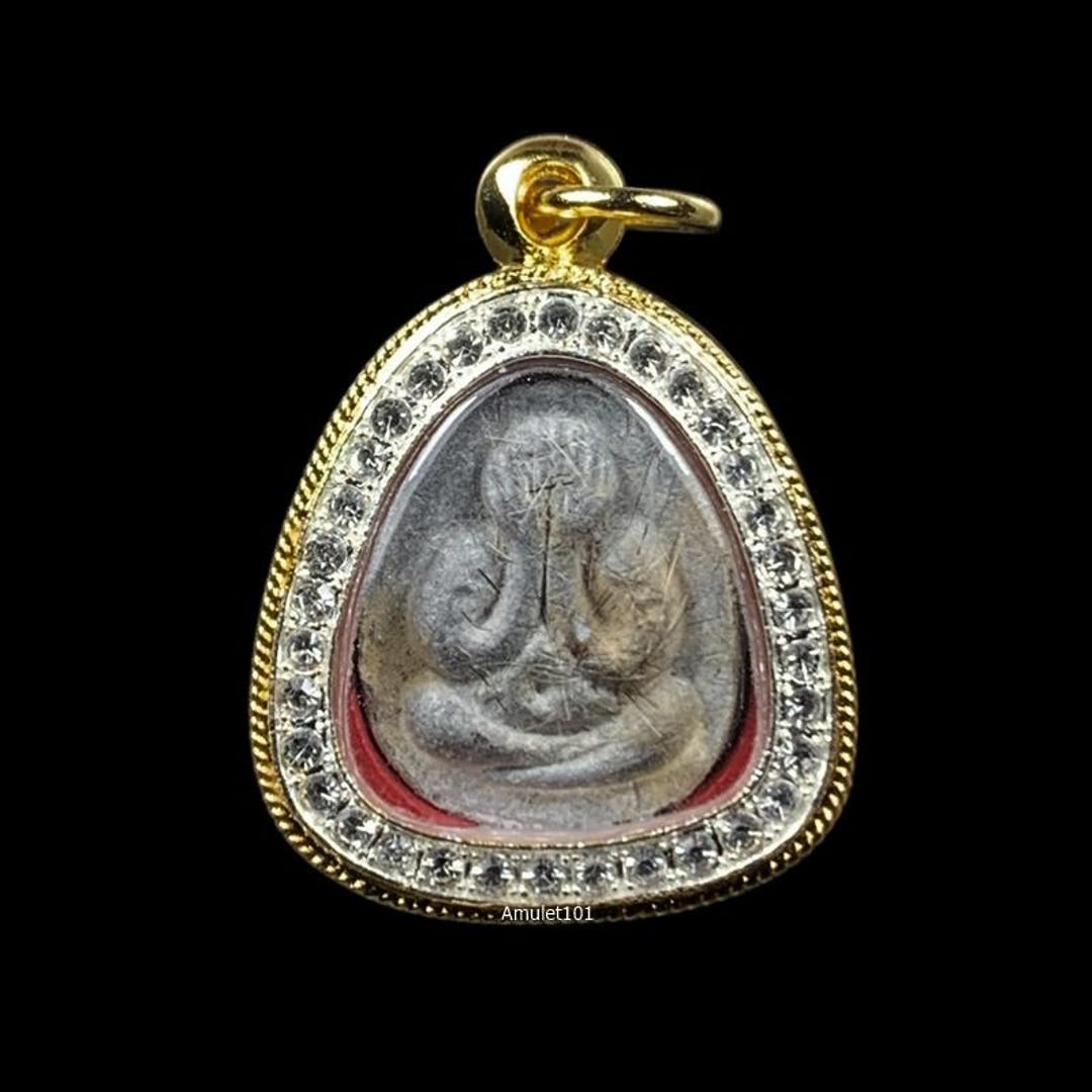 LP Nong Closed Eyes Amulet : Mahasanae Charm, Coated Gold Frame With CZ ...