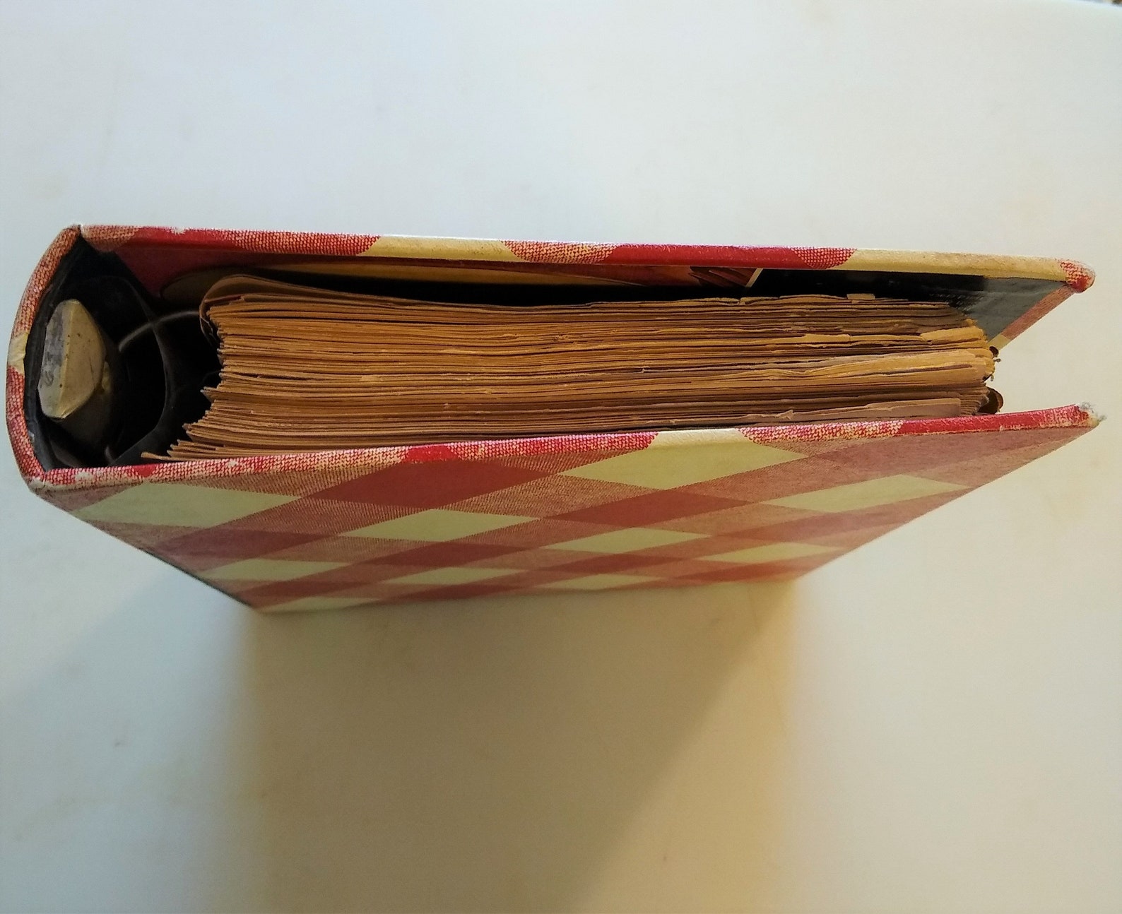 Better Homes and Gardens Cookbook Ring Bound Vintage New Cook Book ...