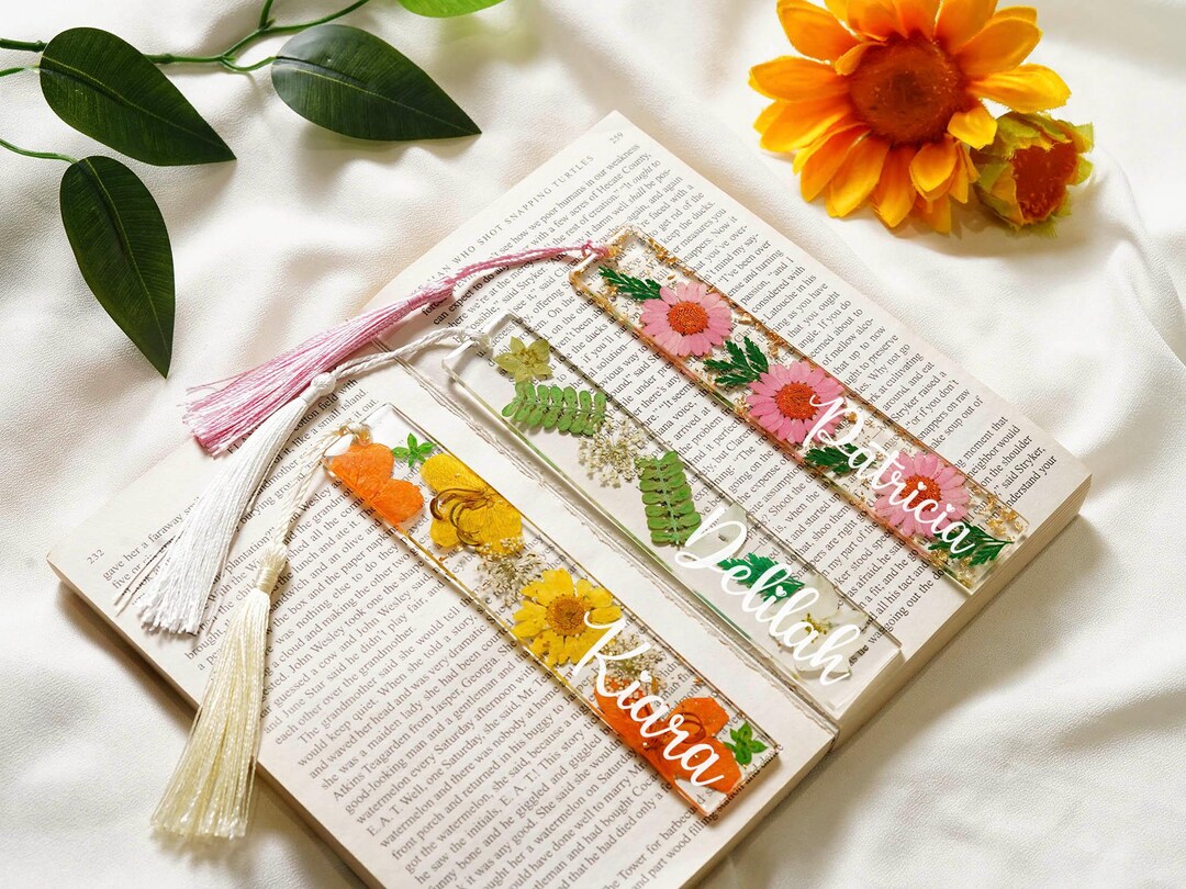 Pressed Flower Bookmark for Girls,custom Resin Bookmark,personalized ...