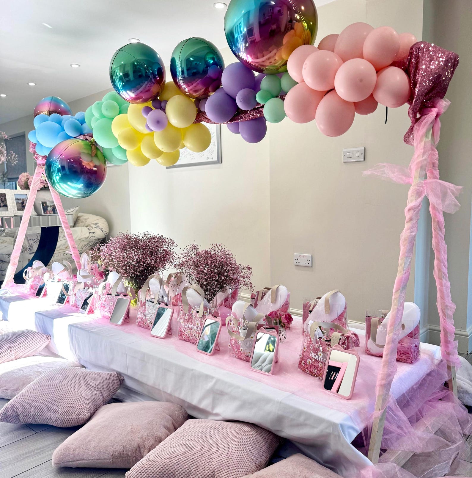 Girls Sleeopver Kit - Pamper Activity Kit for Pyjama Party Girl Night ...