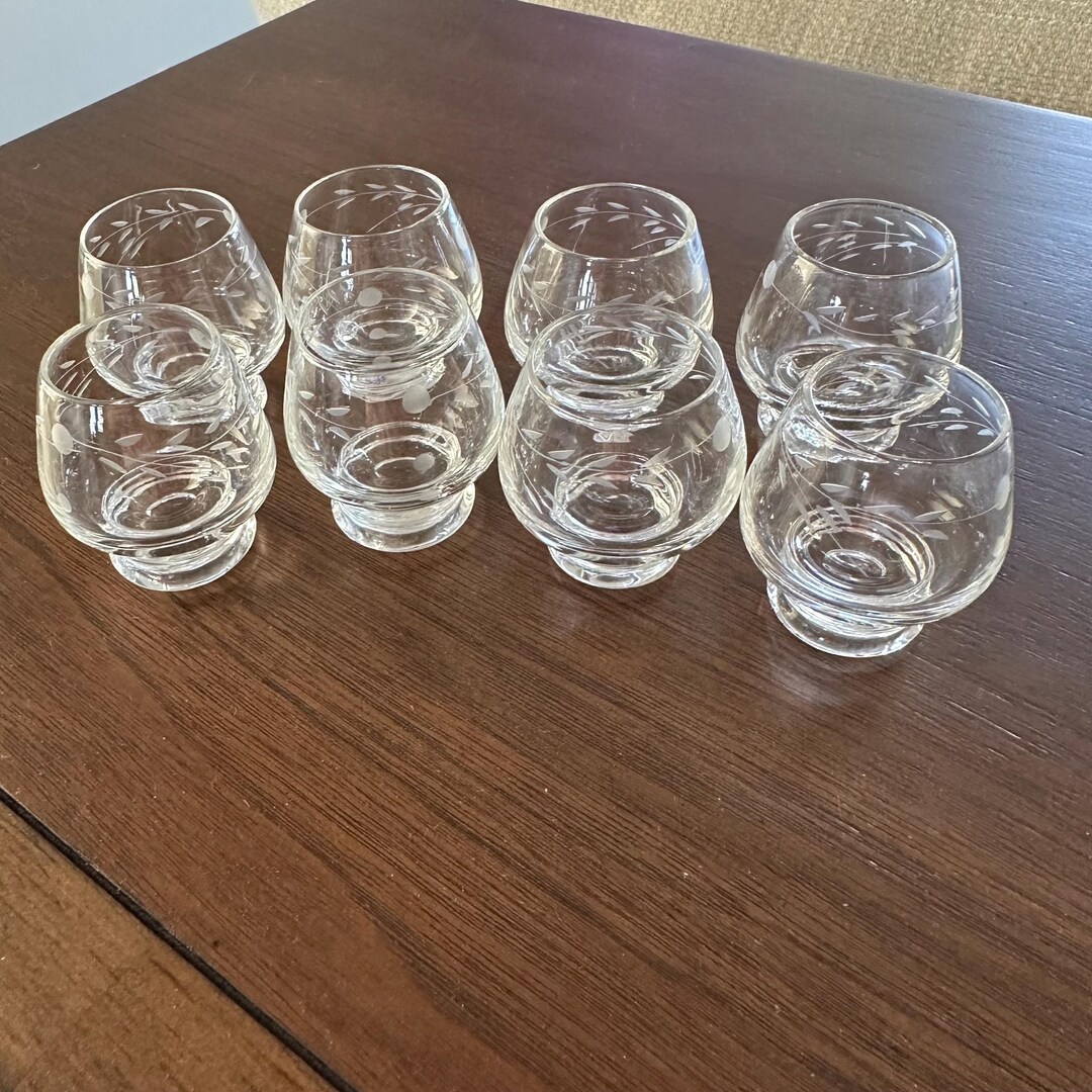 Set of 8 Etched Pioneer Willow Moon Shot Glasses • Vintage 1950s ...