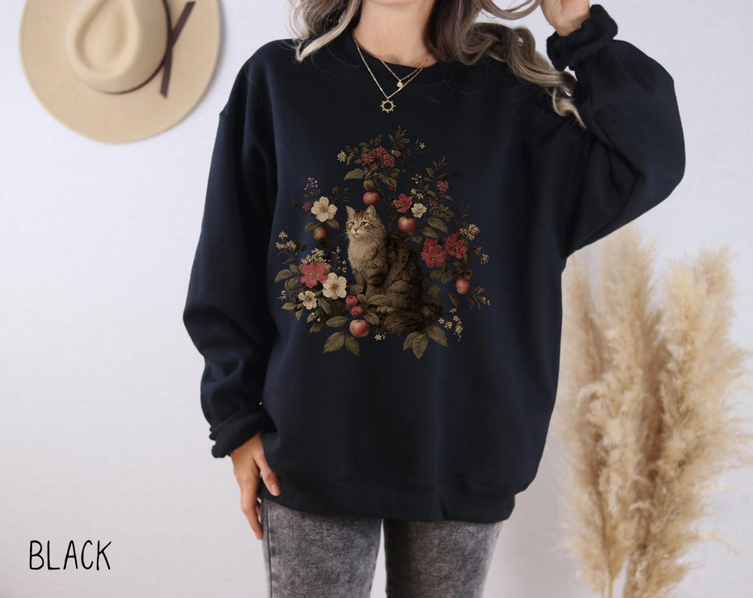 Dark Cottagecore Maine Coon Sweatshirt, Floral Maine Coon Sweater for ...