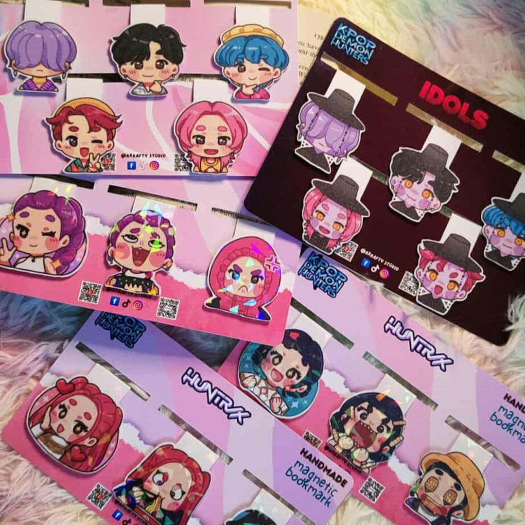 Hand Drawn Kpop Chibi Demon Hunters Huntrix Saja Boys and Idols ...