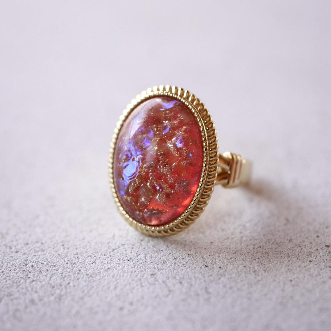 Cherry Brand Glass Opal Ring | Color-shifting Ring | Vintage-style Oval ...