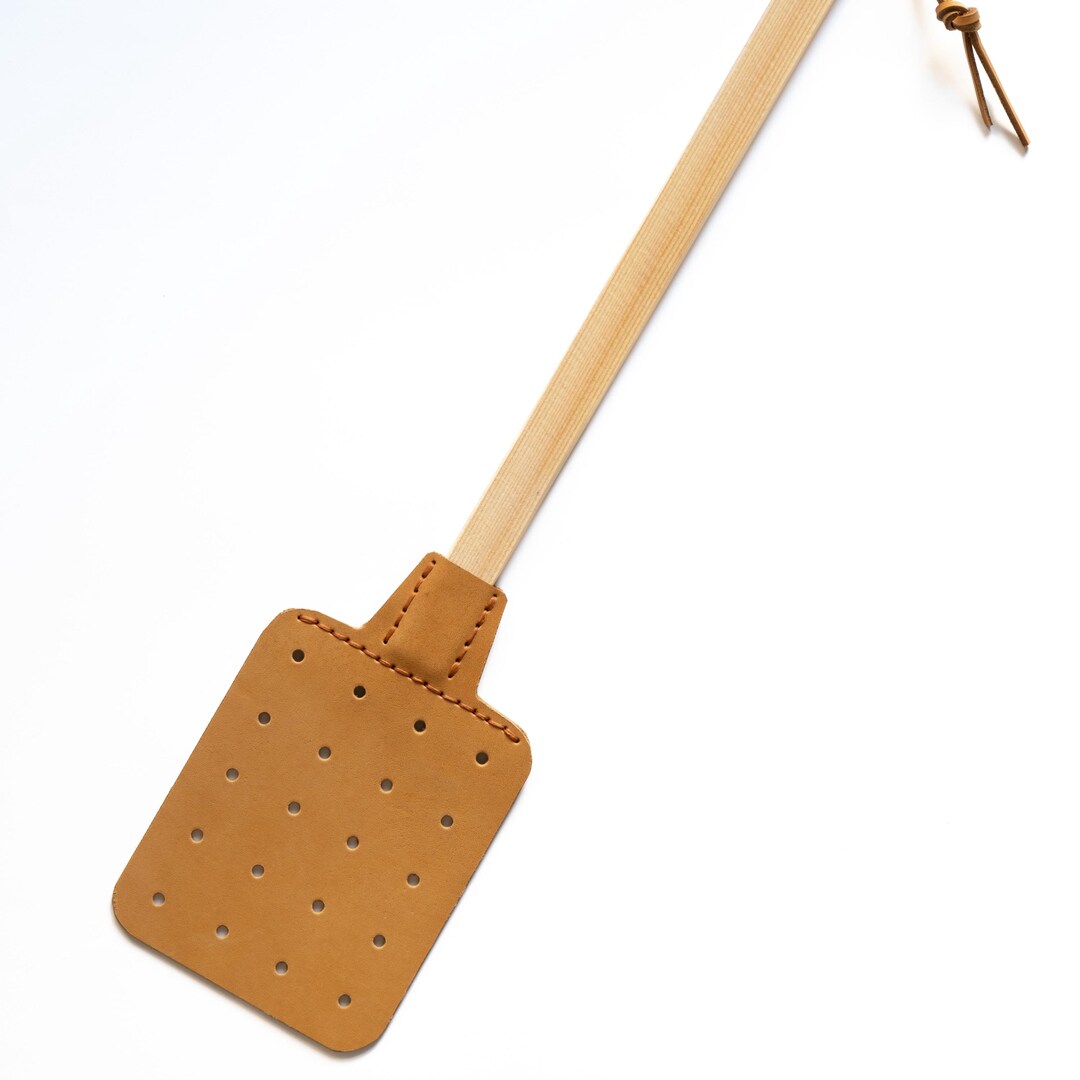 Elegant Leather Fly Swatter Durable & Stylish Bug Remover for Home Gift ...