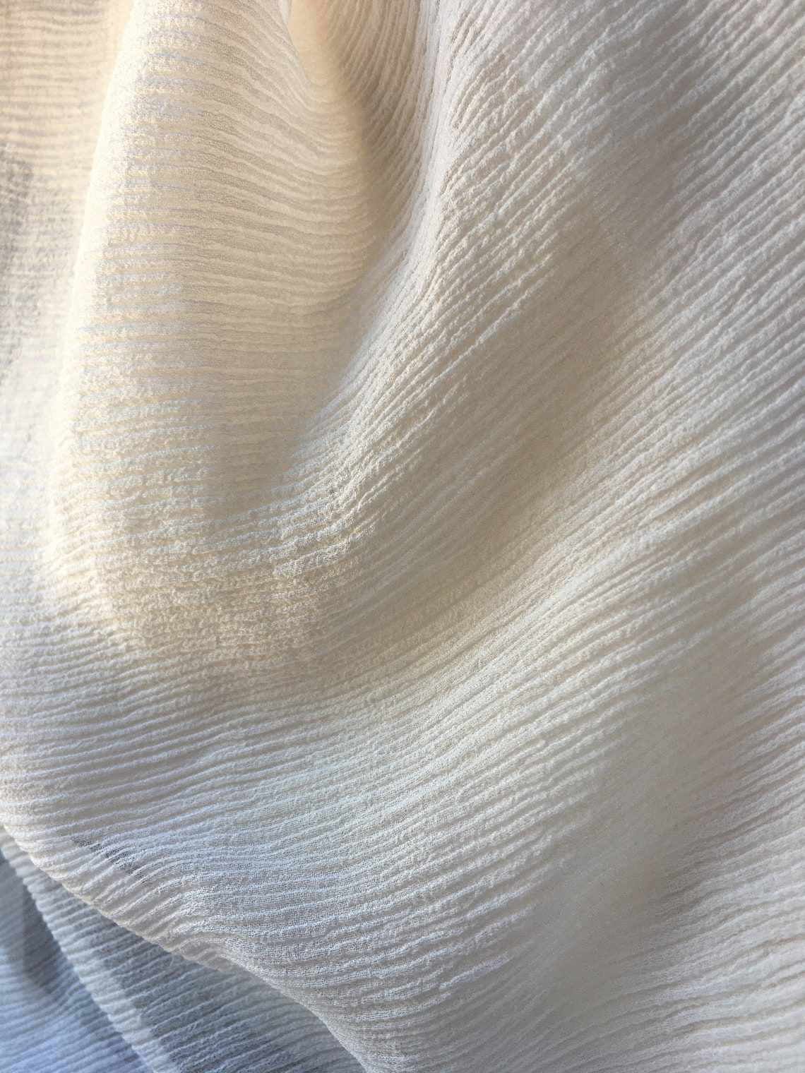 SAMPLE 100% IVORY SILK Chiffon Crinkle Fabric for Bridal - Etsy