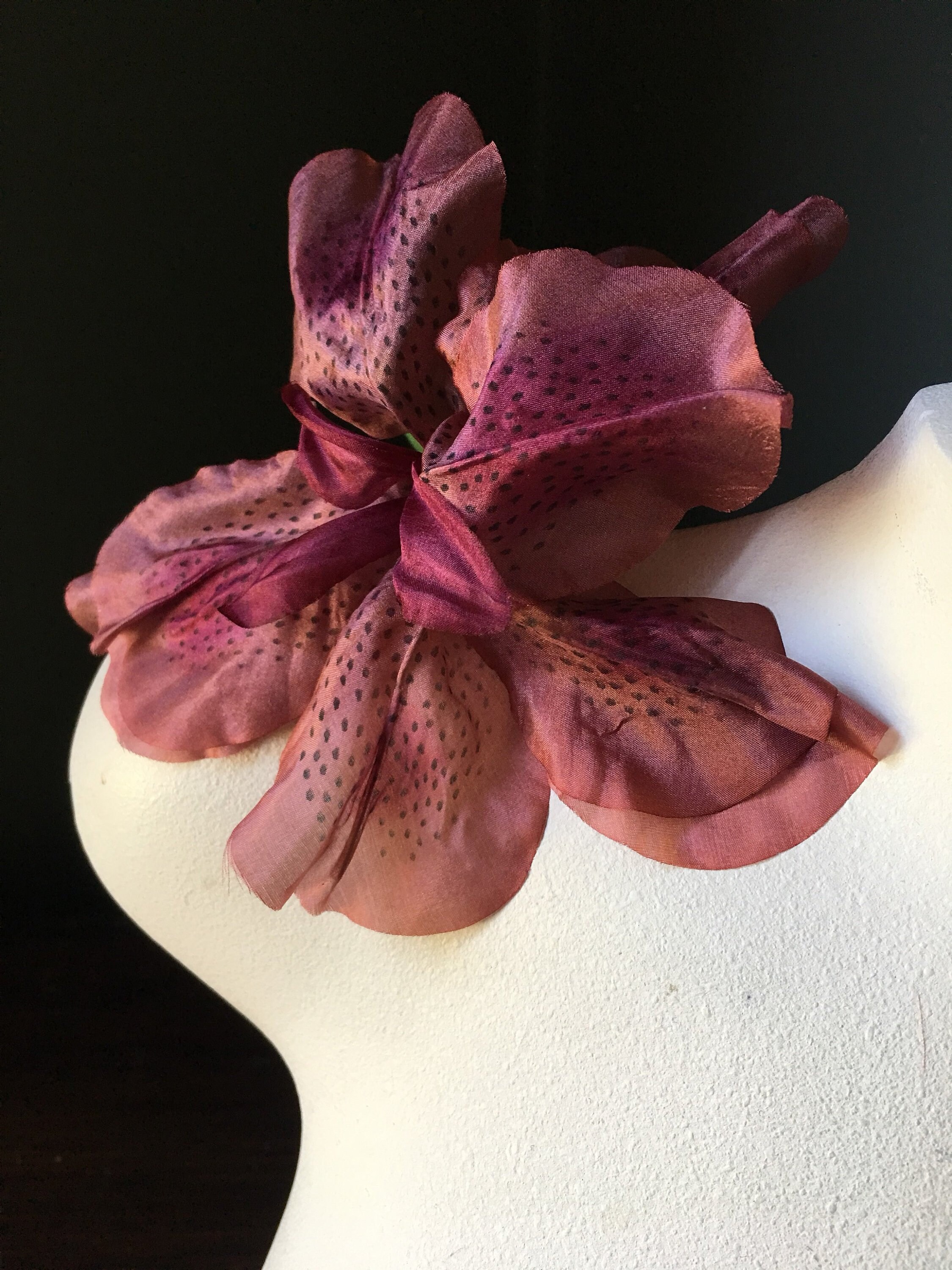 Mocha Rose Lily Iris Silk Flower for Bridal, Corsages, Tropical ...