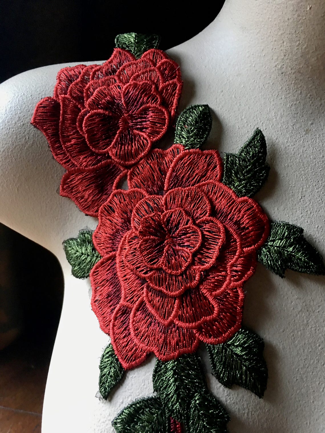 Red Rose 3D Lace Applique: Embroidered Costume Design (SECONDS) CA 832 ...