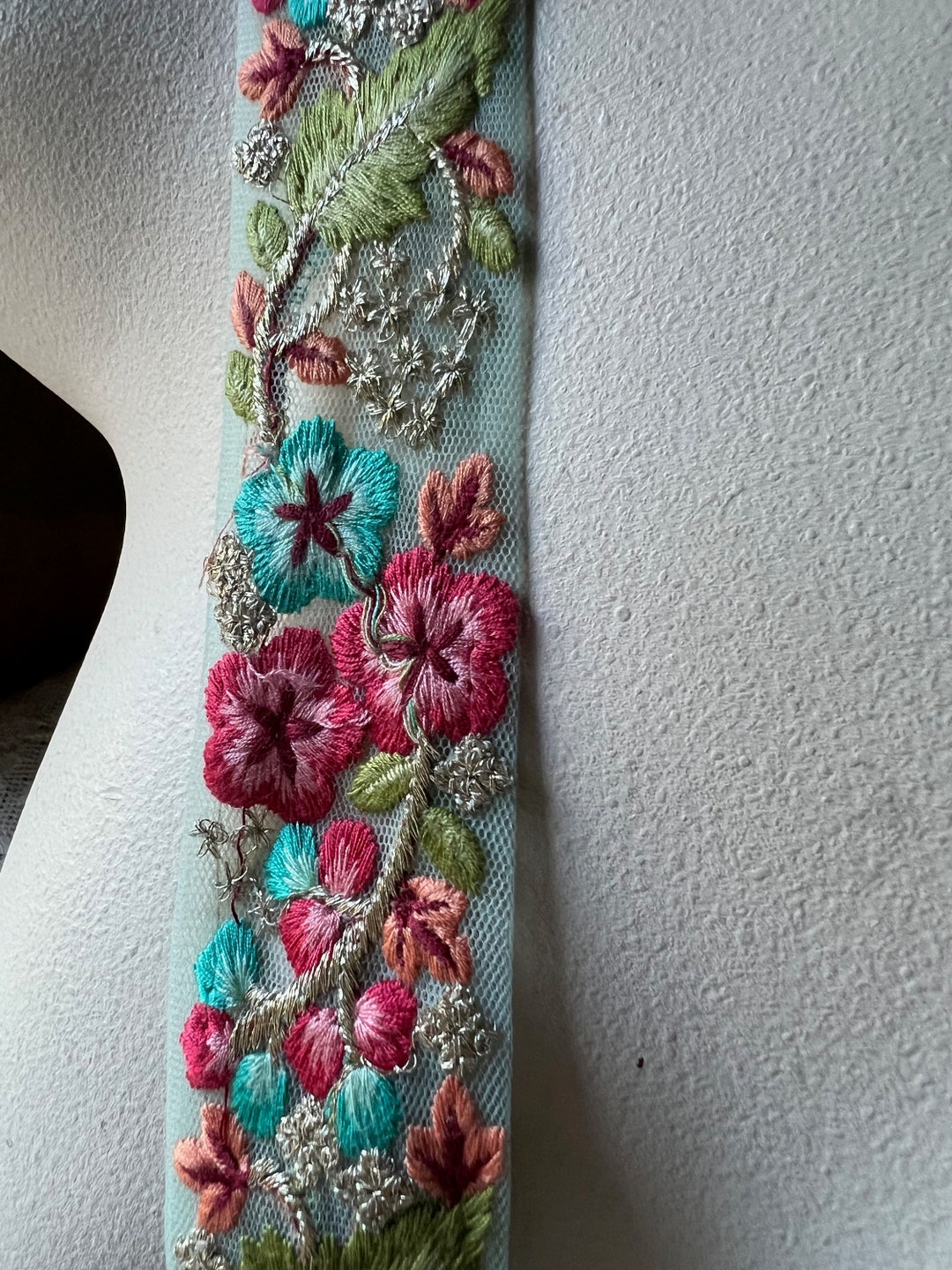 Turquoise & Pink Sari Trim Embroidered for Garments, Costume Design ...