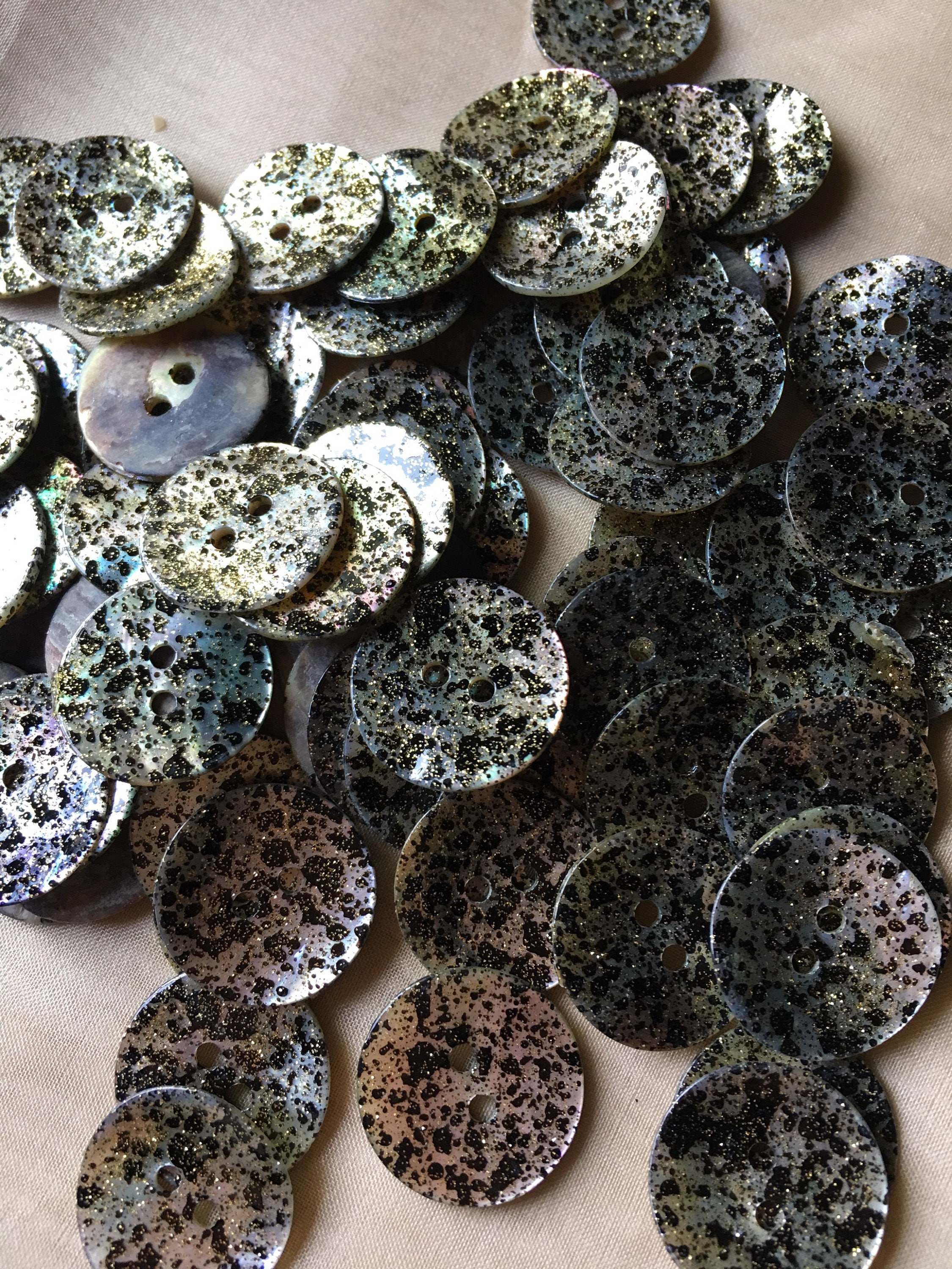 10 Gold Sparkle Buttons Shell Mother of Pearl Buttons 28L 18mm - Etsy