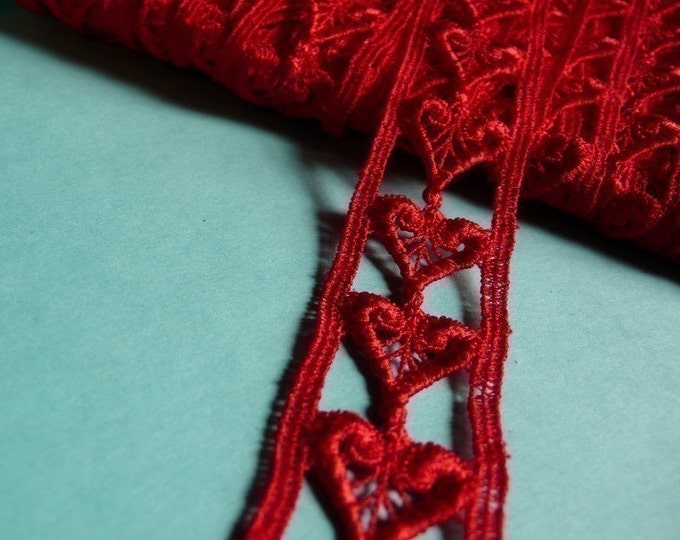 Venice Lace Heart Trim for the Red Queen, Altered Art or Couture ...