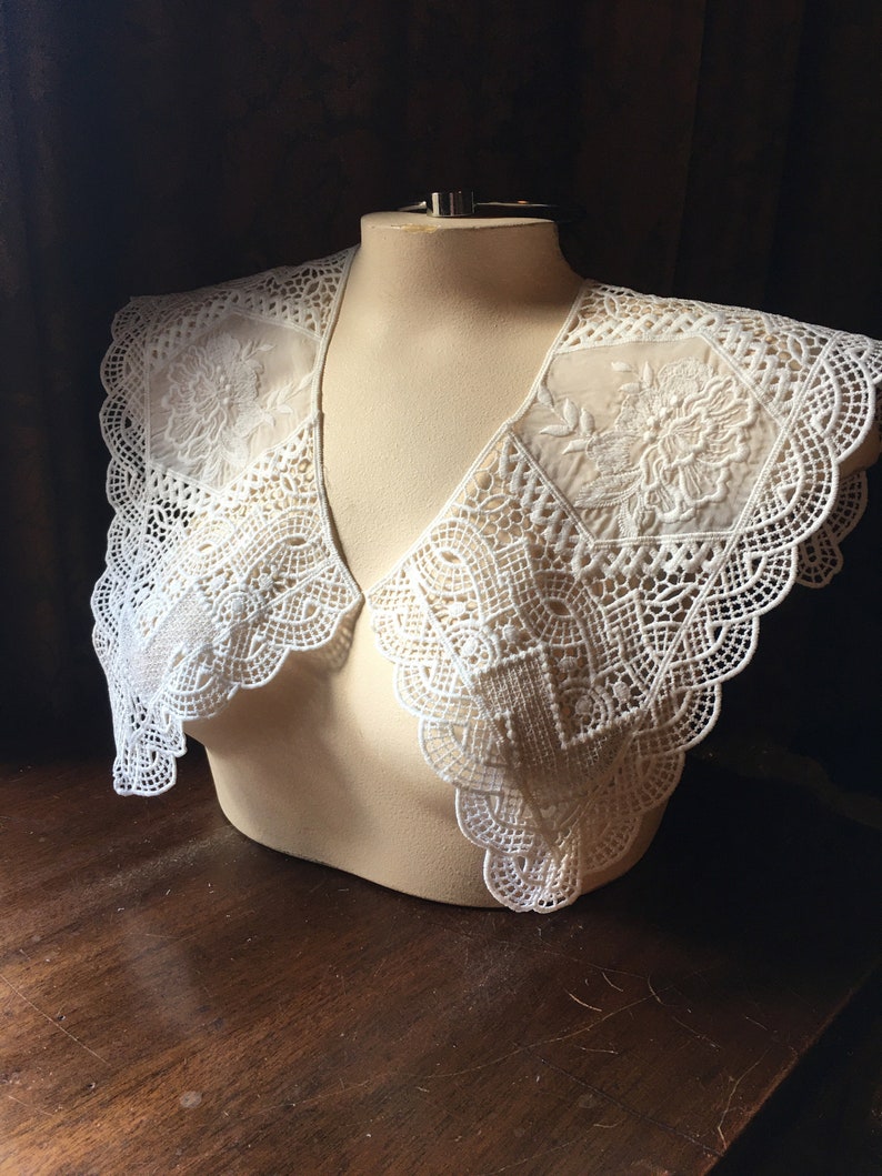 White Collar RBG Lace Pair Venise Lace for Fake Collars | Etsy