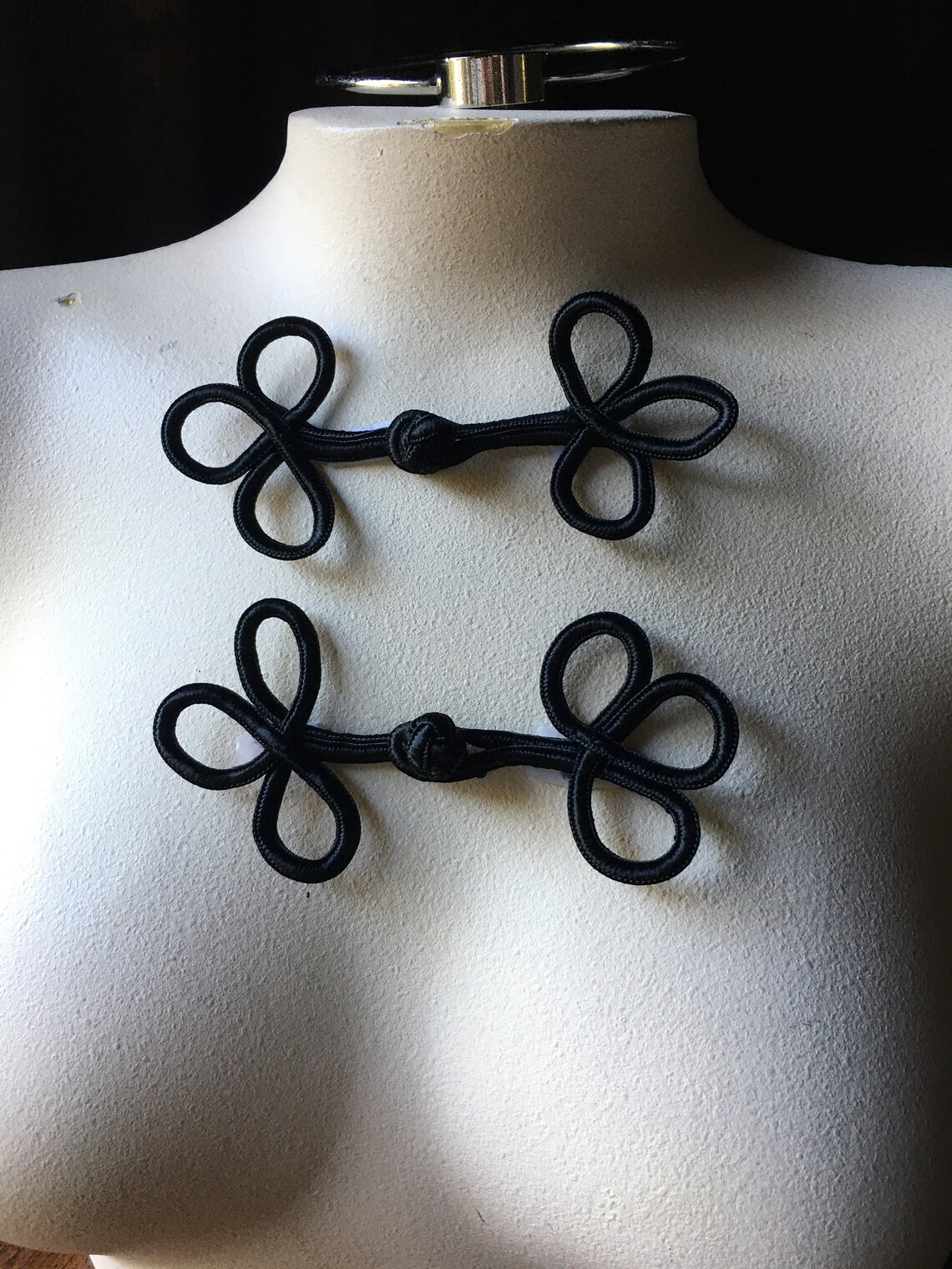 2 BLACK Frog Closures Chinese Buttons for Garments | Etsy