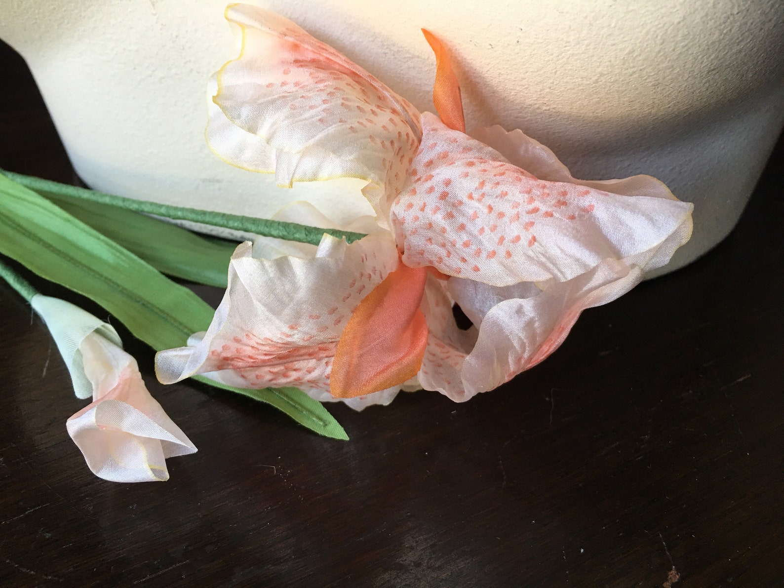 Mocha Rose Lily Iris Silk Flower for Bridal, Corsages, Tropical ...