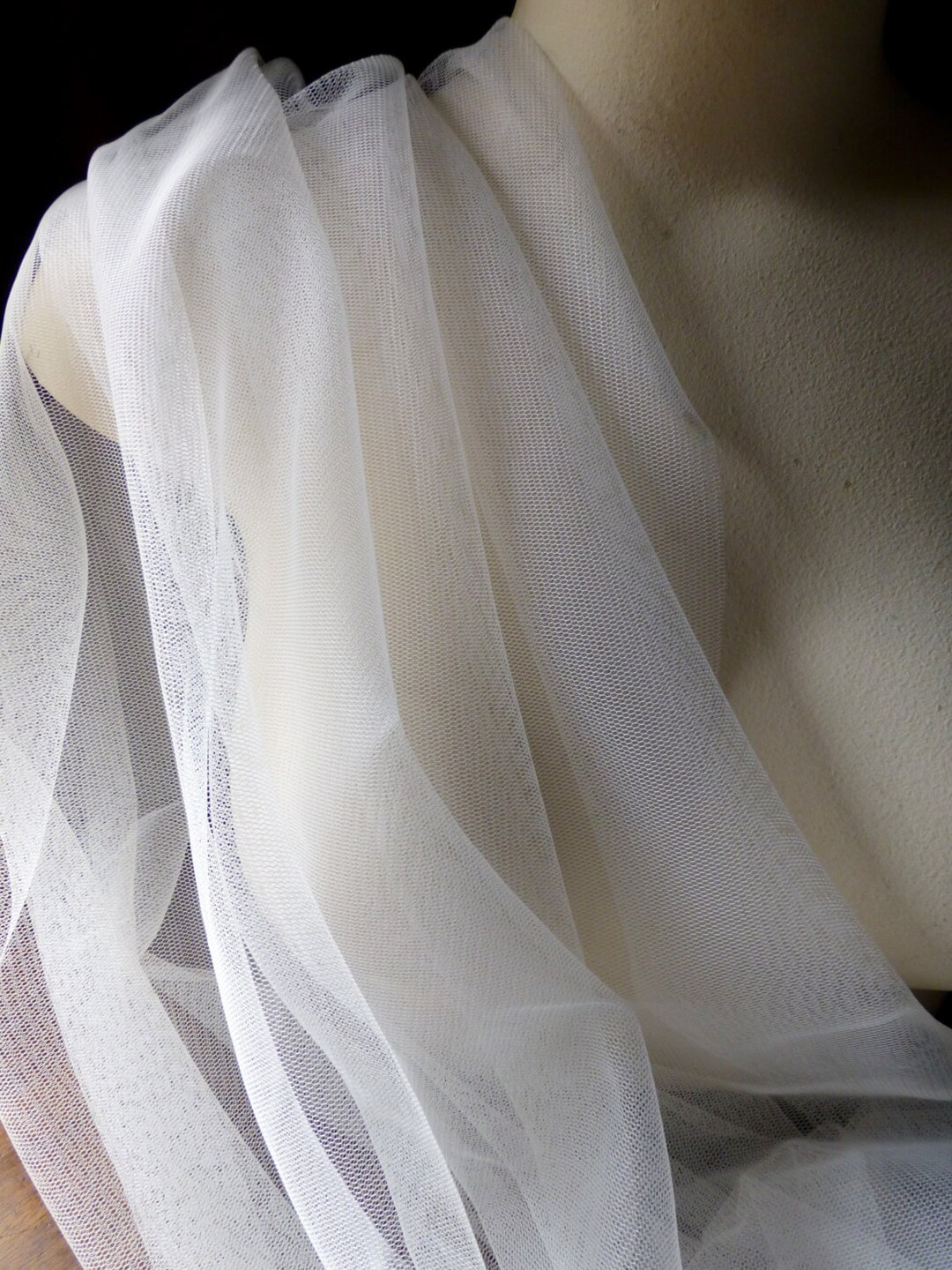 2 YDS Ivory Soft English Tulle Netting: Bridal Veils, Capes (60" Width ...