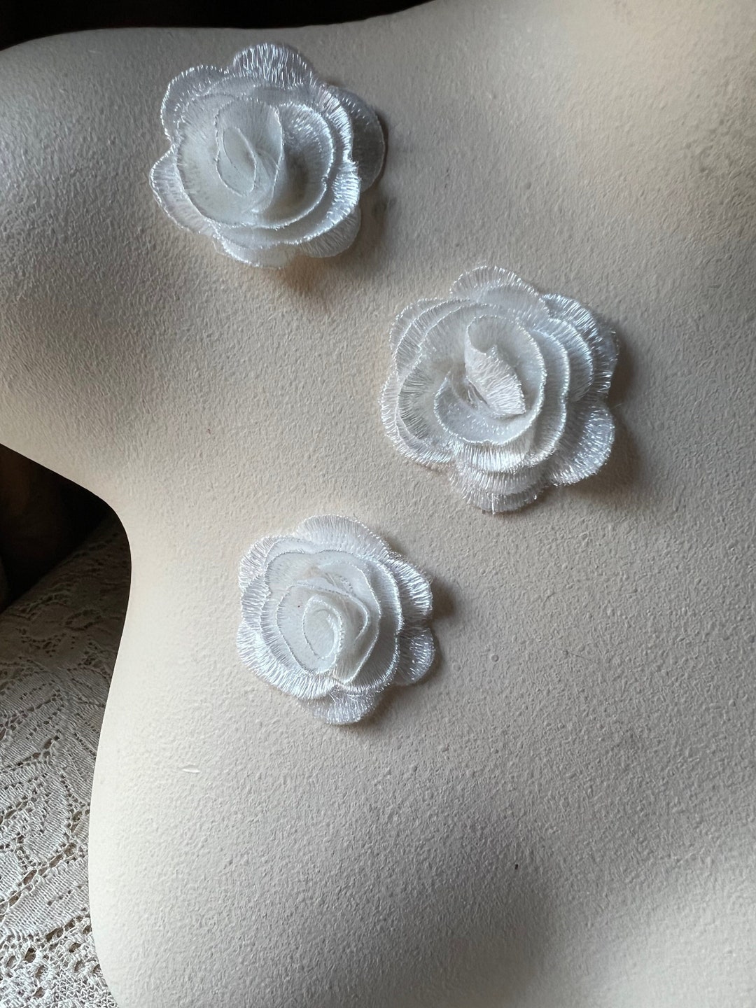 3 WHITE Rose 3D Appliques Lace Appliques for Grad Gowns, Garments ...