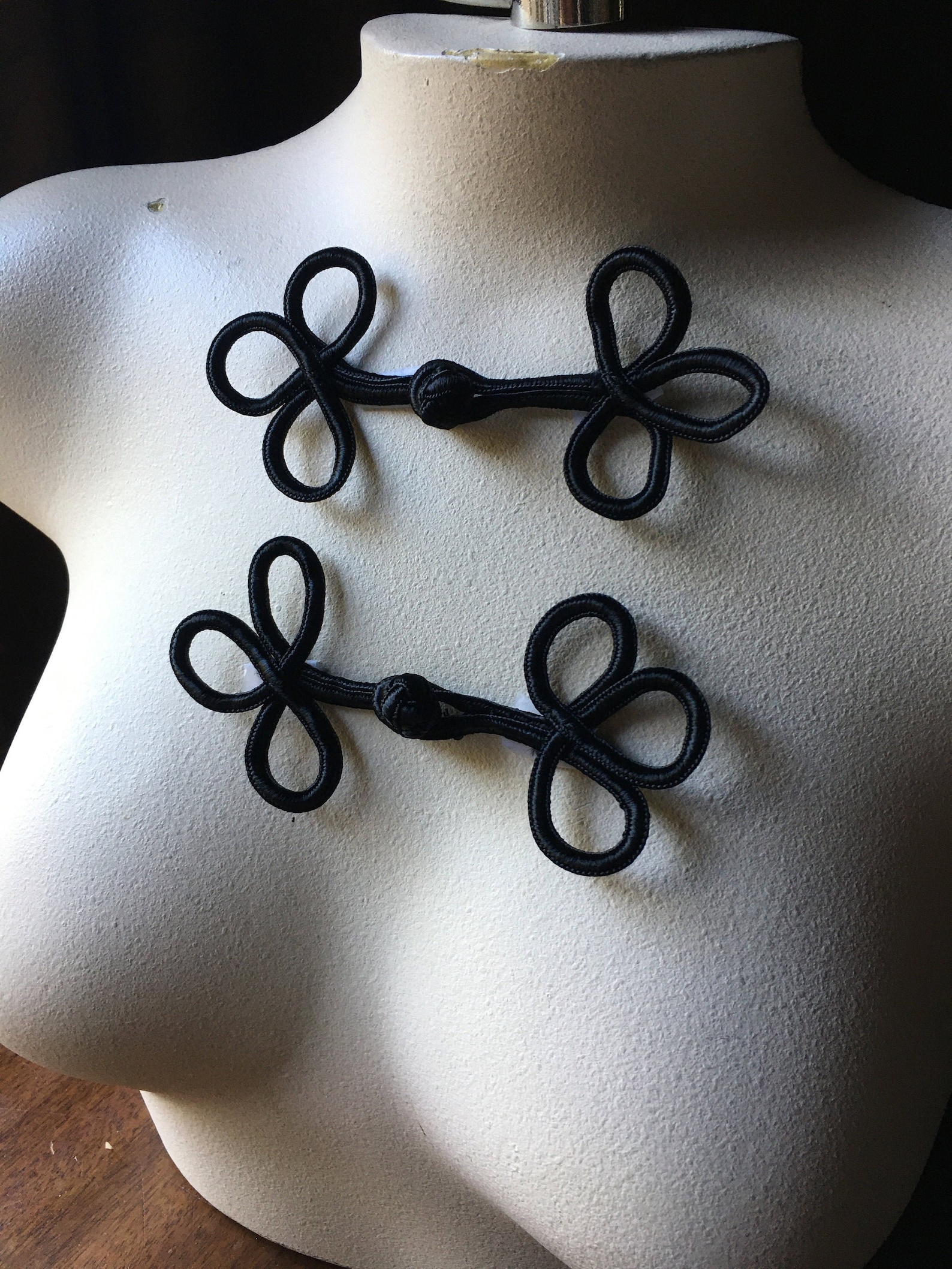 2 BLACK Frog Closures Chinese Buttons for Garments | Etsy