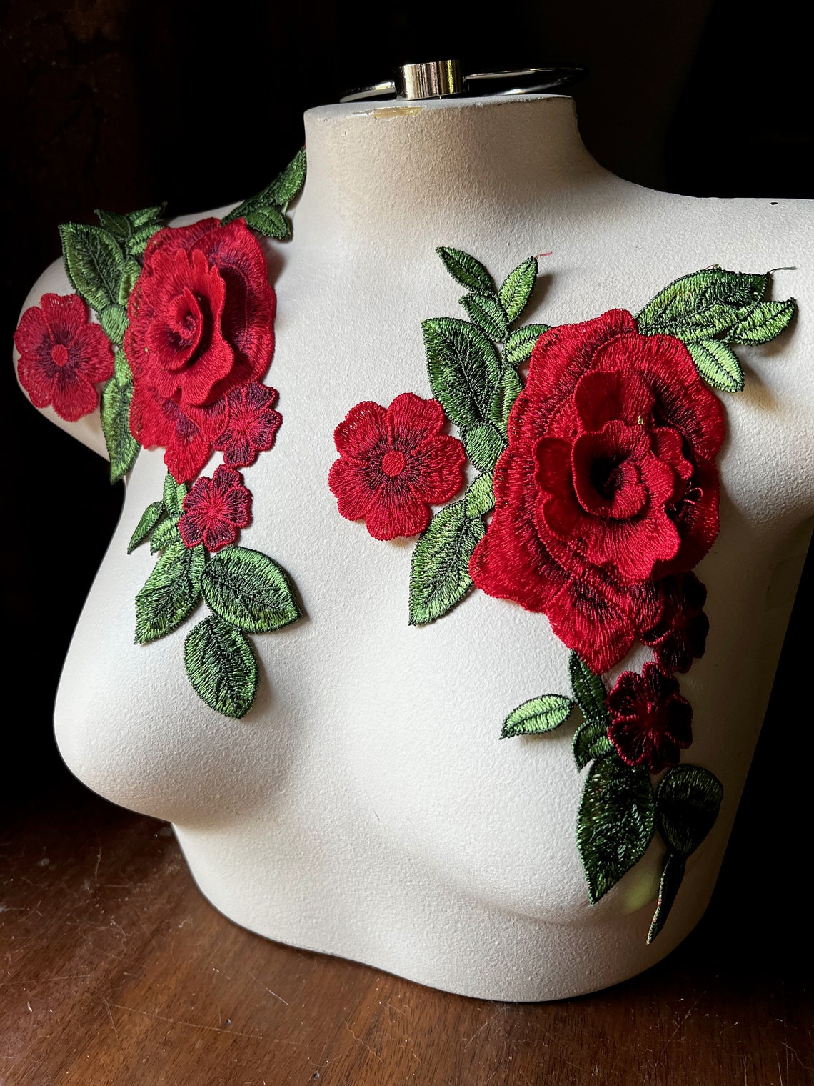 2 Red Rose 3D Appliques Lace Appliques for Grad Gowns | Etsy