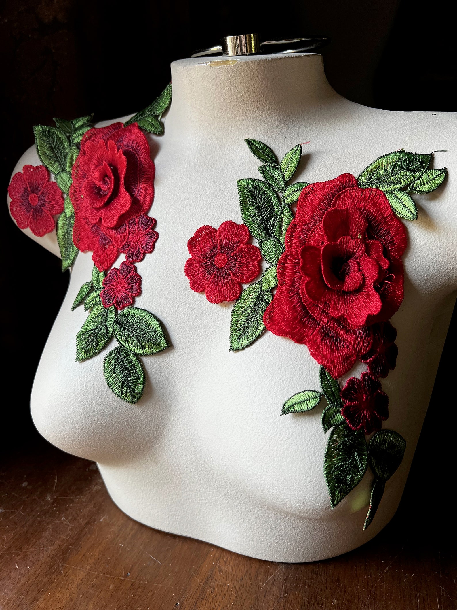 2 RED Rose 3D Appliques Lace Appliques for Grad Gowns - Etsy