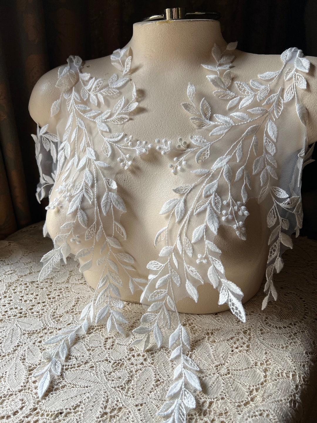Ivory Leaf Applique Pair: Cotton Embroidered Lace Vines, Dyeable PR 421 ...