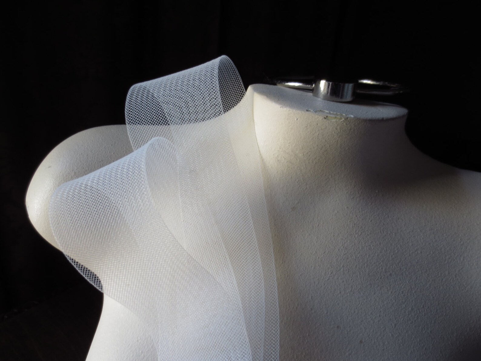 2 YDS off White Crin 2" Horsehair UNTHREADED Edge for Bridal, Veils ...