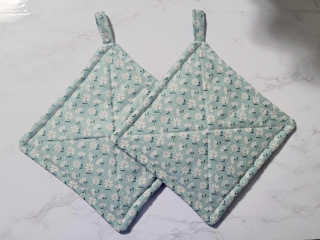 Cute Daisy Pot Holders, Kitchen Hot Pads, Spring Kitchen Accessories ...