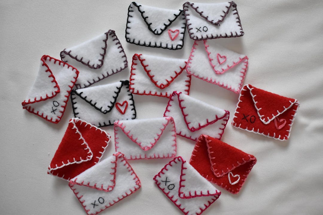 Mini Love Letter Valentine's Day-themed Decor, Mini Embroidered Love ...
