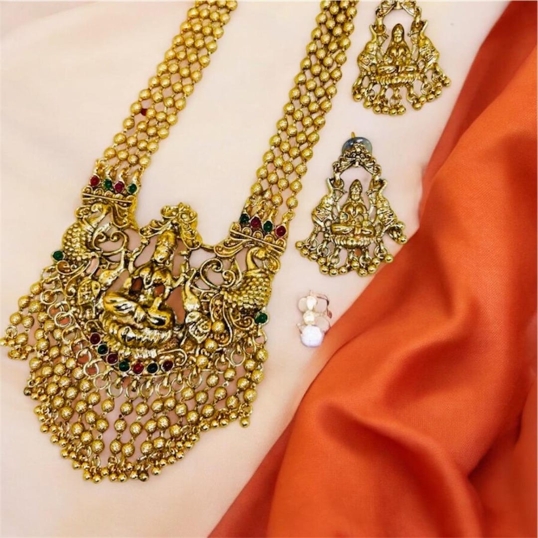 Antique Temple Jewelry Set – Lakshmi Gold Necklace & Earrings - Etsy
