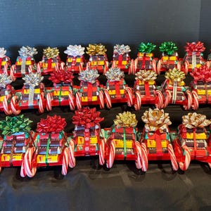 Kit Kat Candy Sleigh: Holiday Chocolate Gift - Etsy