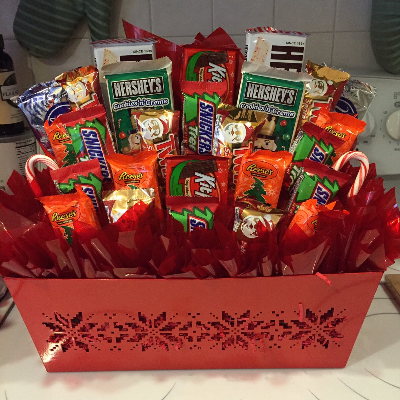 Christmas Candy Arrangement Basket - Etsy